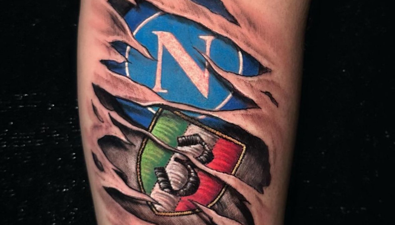 Tatuaggio Spalletti Scudetto Napoli, il mister lo mostra con orgoglio ...