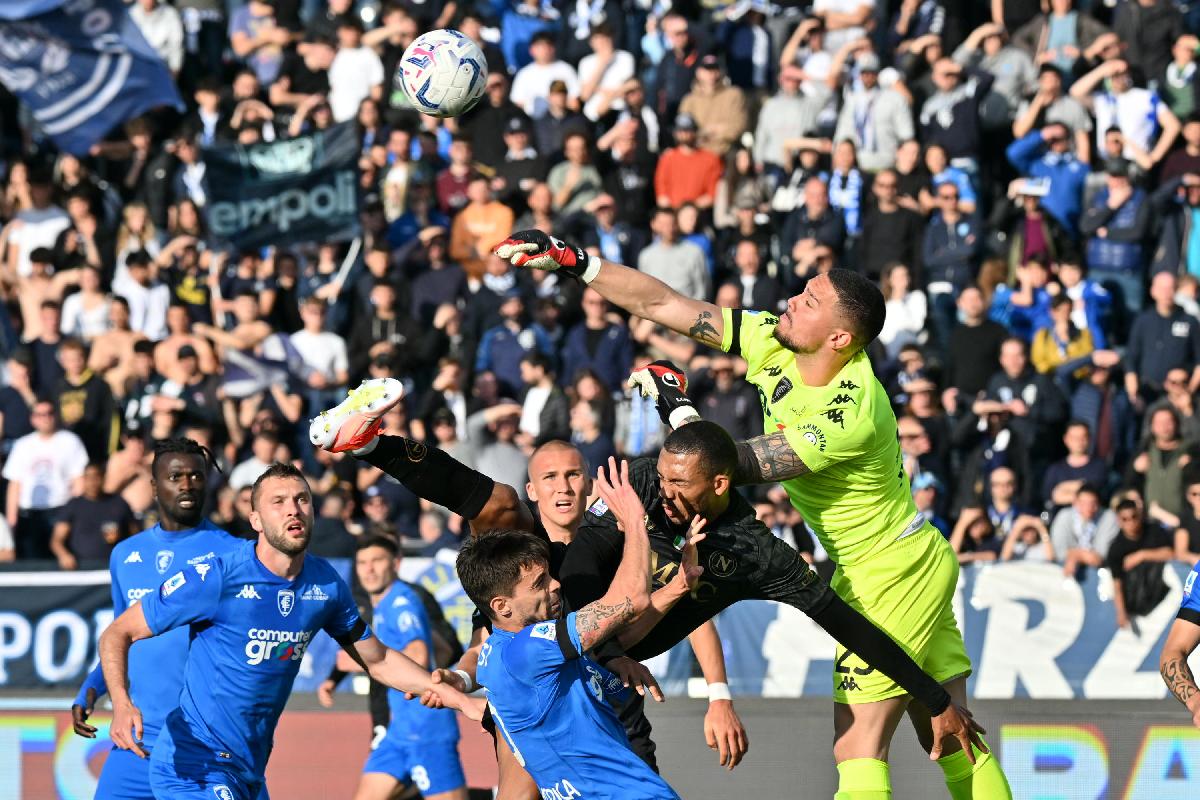 Caprile torna in azzurro, Kiss Kiss Napoli: c'è un progetto che ...