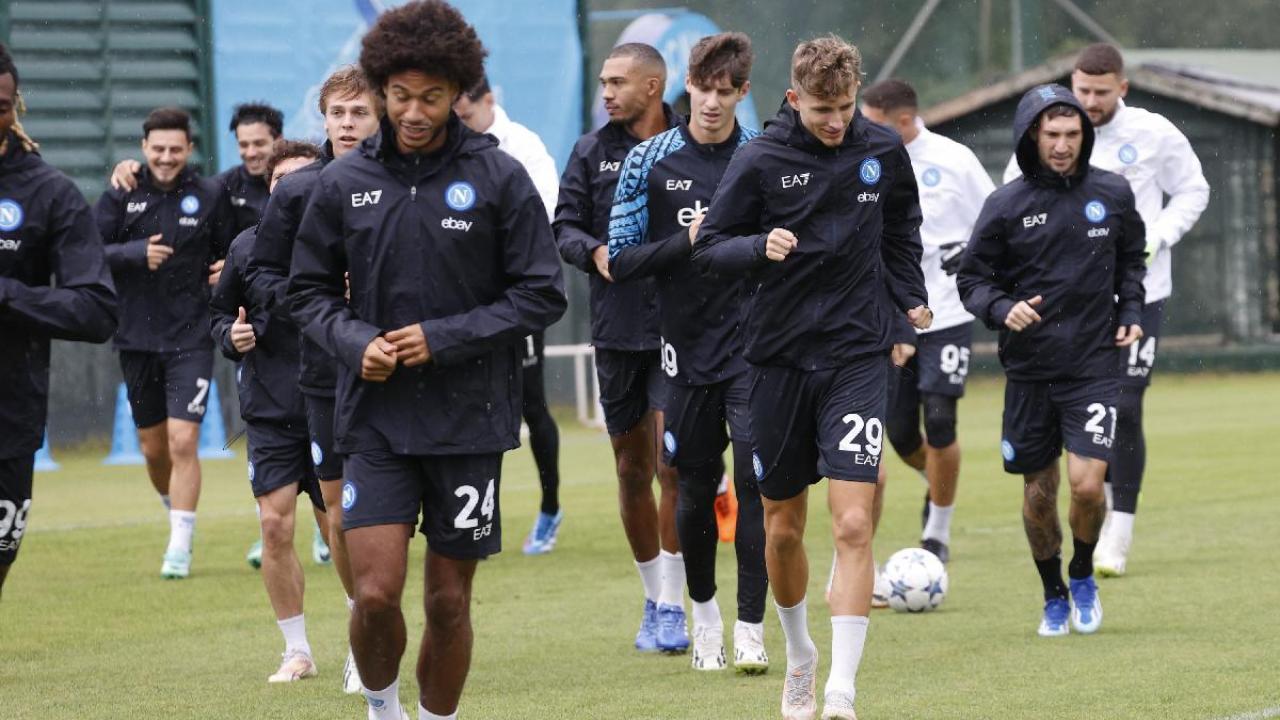 C'è un esercito di giocatori che il Napoli dovrà cedere in estate, la ...