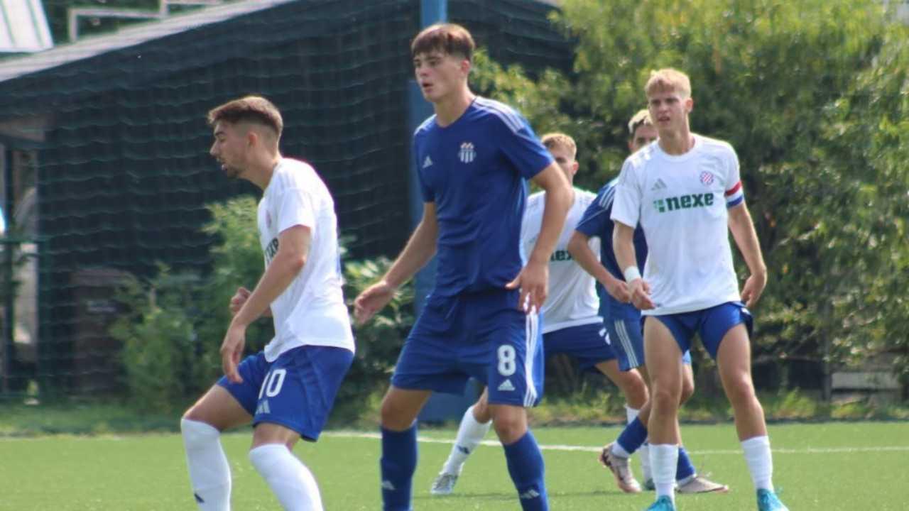Ivan Anic è un nuovo giocatore del Napoli! Croato classe 2007 con il fiuto del gol | VIDEO