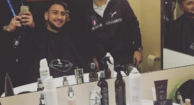 Insigne e Donnarumma insieme anche fuori dal campo: eccoli insieme dopo ...