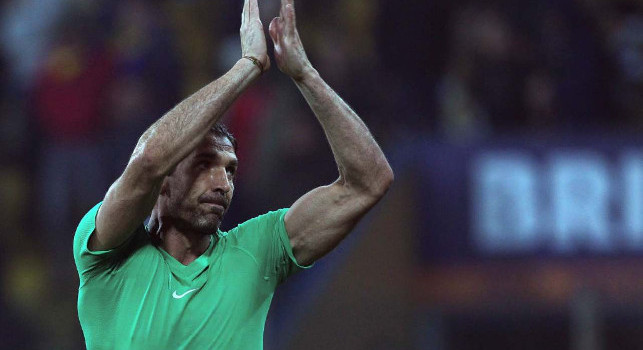 UFFICIALE - Buffon annuncia l'addio al calcio giocato a 45 anni: il ...