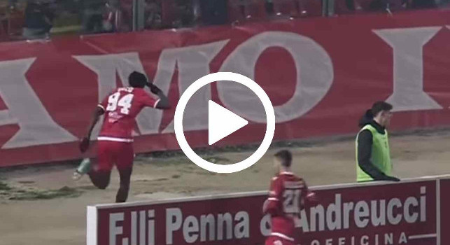 Ancona-Pescara 1-1: Coli Saco segna un gol spettacolare di tacco | VIDEO