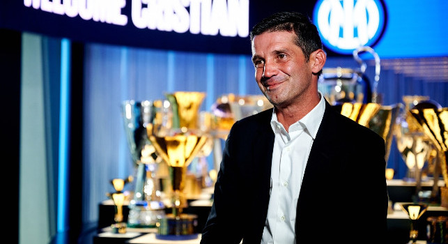 Chivu sarà premiato come miglior allenatore di dicembre prima di Inter ...